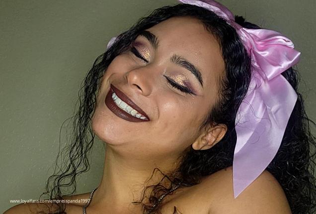 Sheego Cosplay - Cinnaminnie Official Photos | www.Loyalfans.com