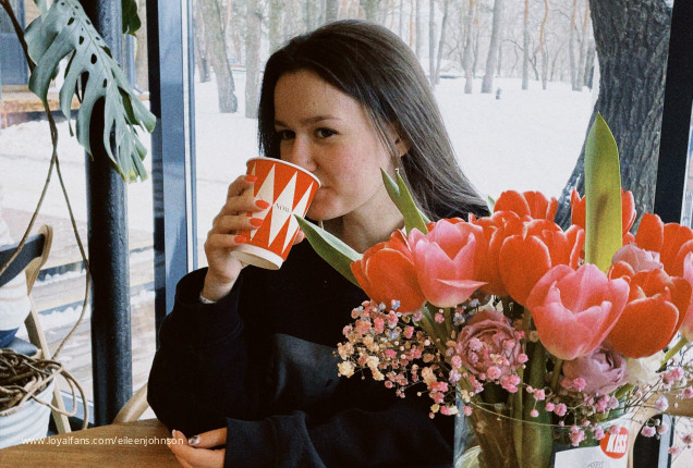 some more flowers in the ribbon...🌷 - EileenJohnson Official Photos ...