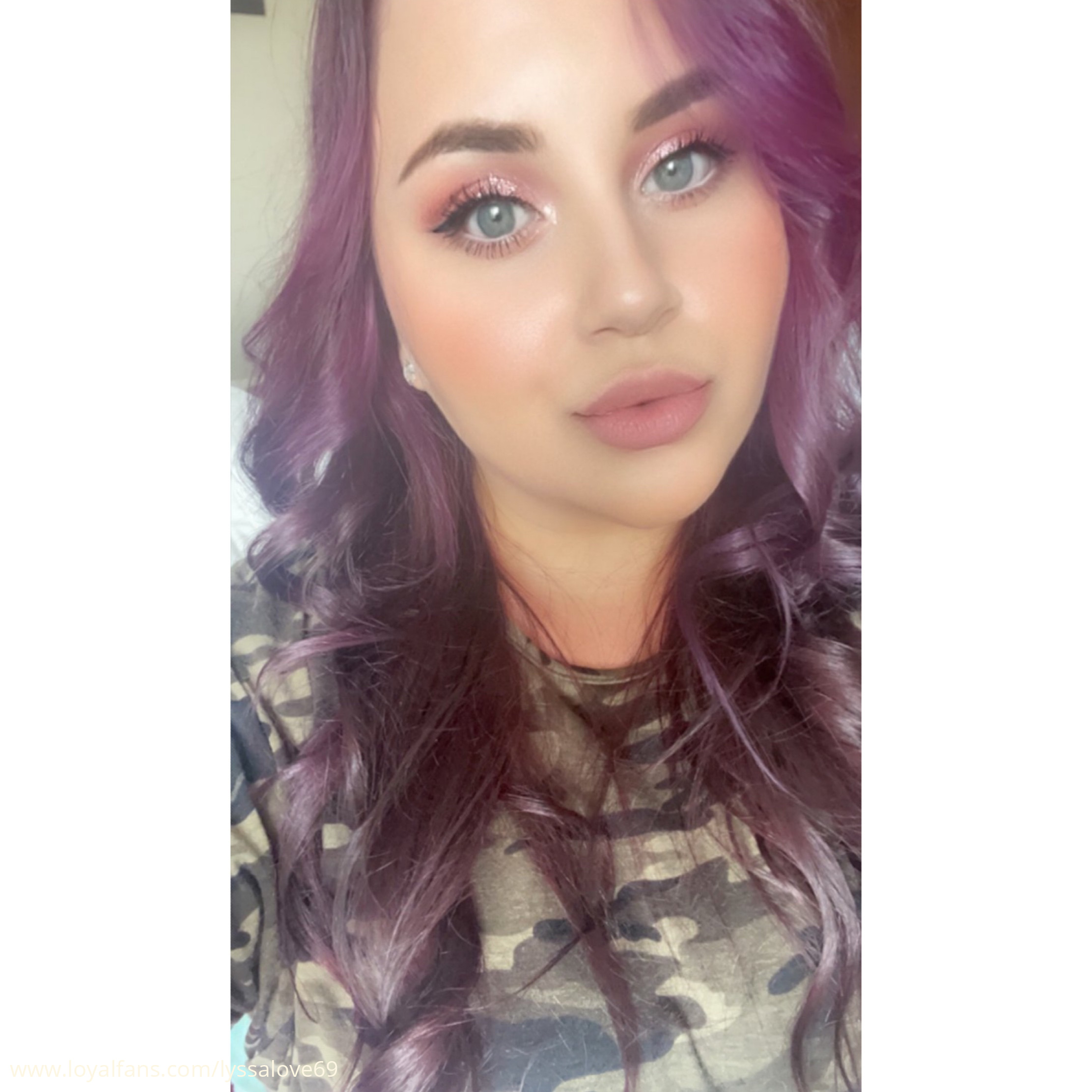 lyssa69’s Official Social Fan Page | LoyalFans