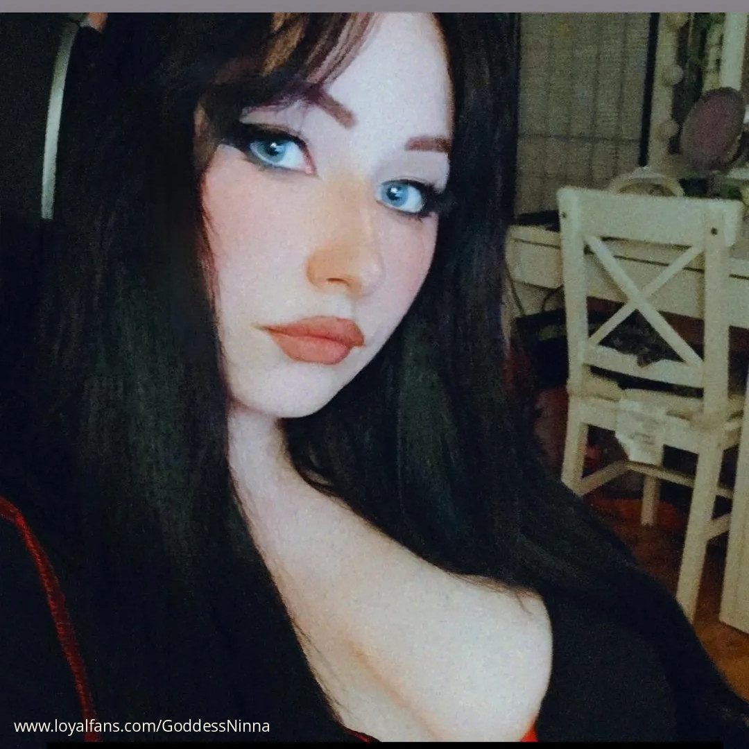 Goddess Ninna FINDOM’s Official Social Fan Page | LoyalFans