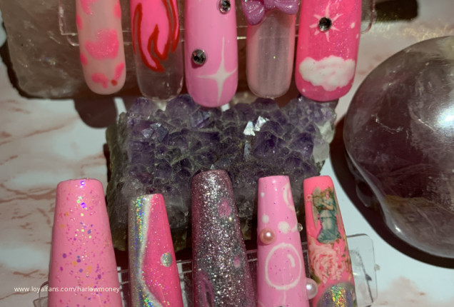 How freakan cute - Alchemistress Official Photos | www.Loyalfans.com