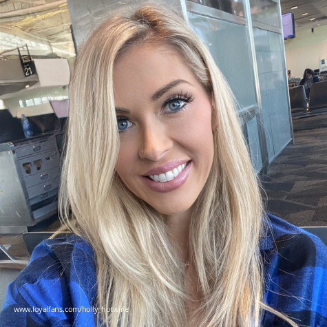 hollyhotwiife's Official Social Fan Page | LoyalFans