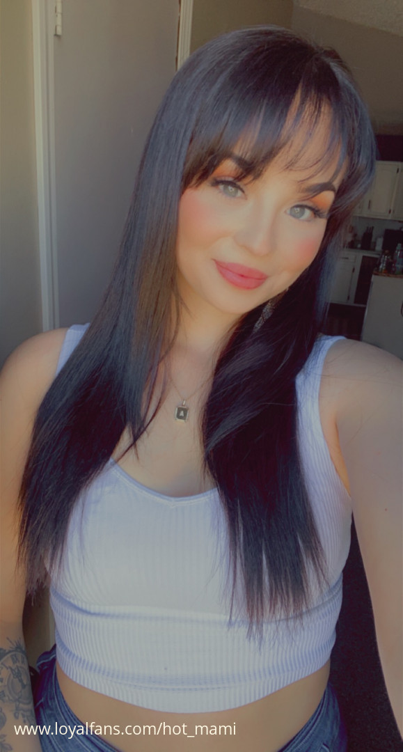 Hotmamii’s Official Social Fan Page | LoyalFans