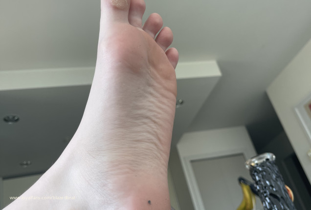 Foot Worship - Mistress Mercy Rage Official Photos | LoyalFans