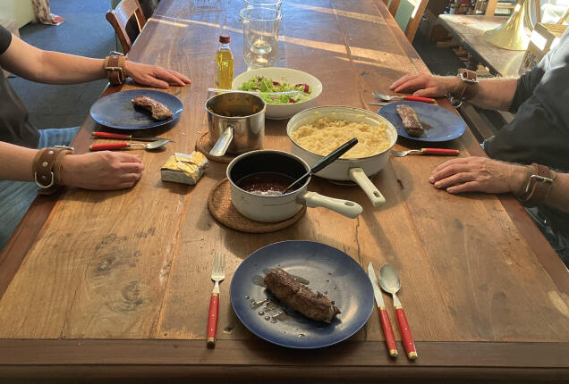 Where do my slaves eat? - Mistress Suzanne Official Photos | LoyalFans