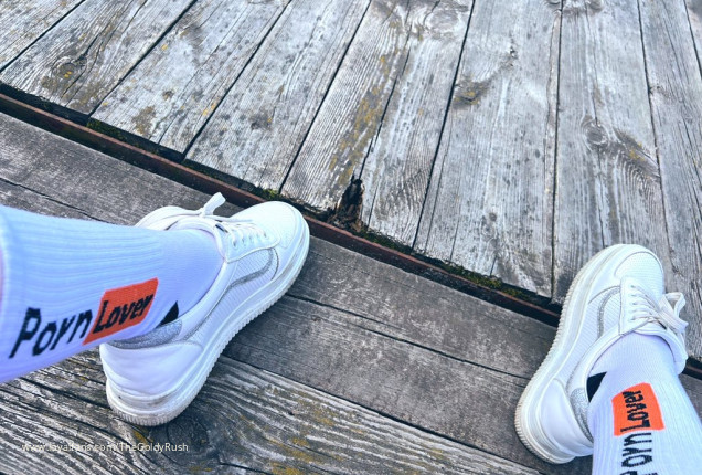 Not a single day without porn 🤩🤩😂 ️🔥 - The Spiraling Goddess Official Photos | www.Loyalfans.com