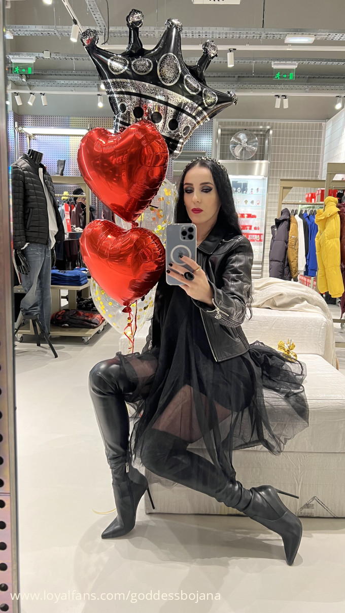 True Goddess! 24/7 Real Lifesyle! - Goddess Bojana Official Photos | LoyalFans