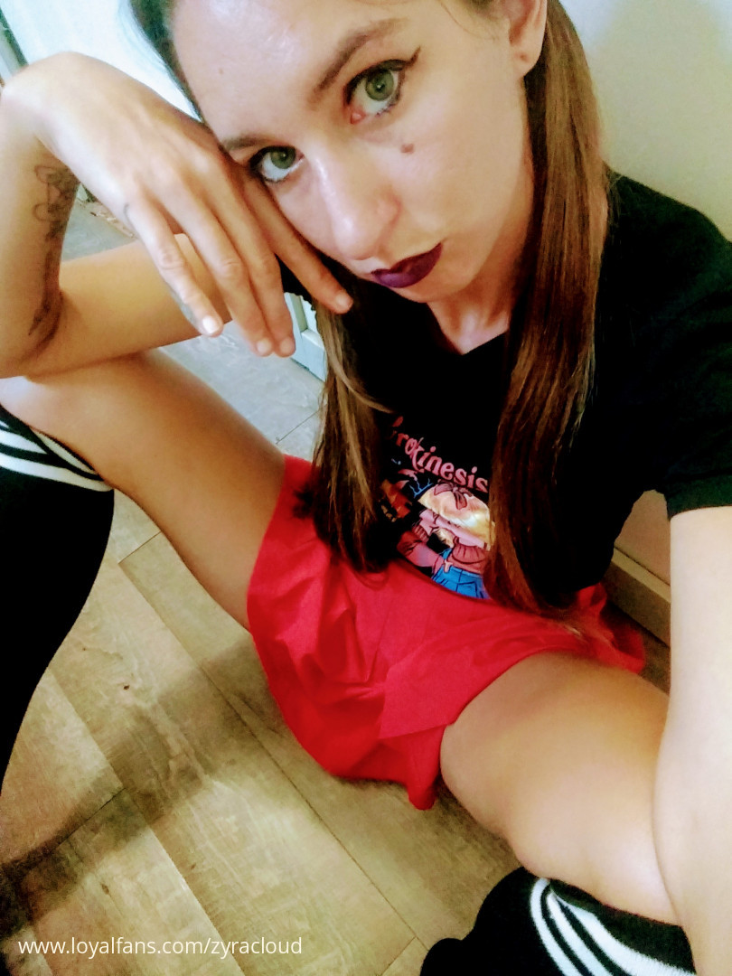 Zyra Cloud's Official Social Fan Page | LoyalFans