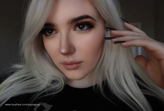 💒 - Goddess Ivy Grey Official Photos | www.Loyalfans.com