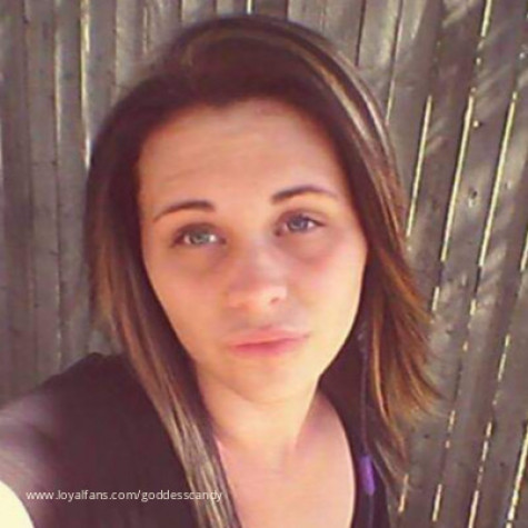 QueenCandy’s Official Social Fan Page | LoyalFans