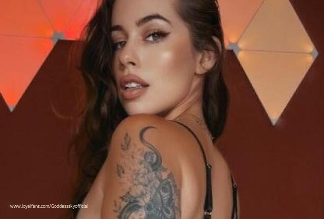 Gooning Dreams - Goddess Sky Official Official Profile | www.Loyalfans.com