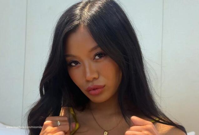 Quick Hit of Blackmail - Miss Mila Findom Femdom Official Profile | www.Loyalfans.com