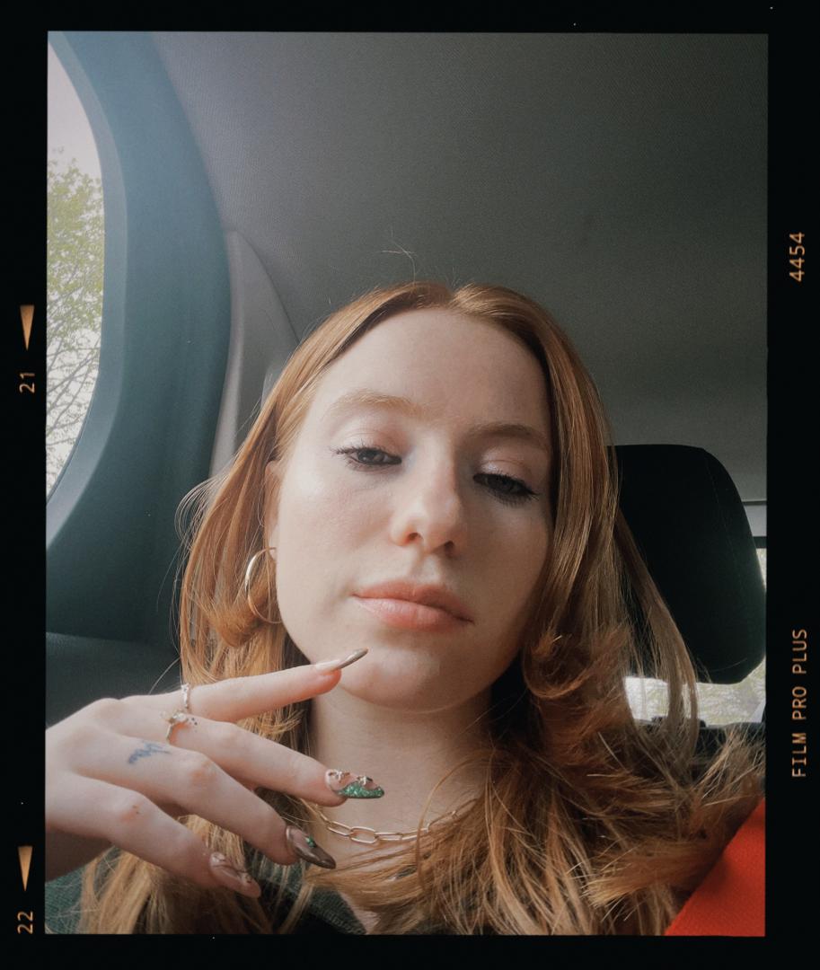 SupremeSimome's Official Social Fan Page | LoyalFans