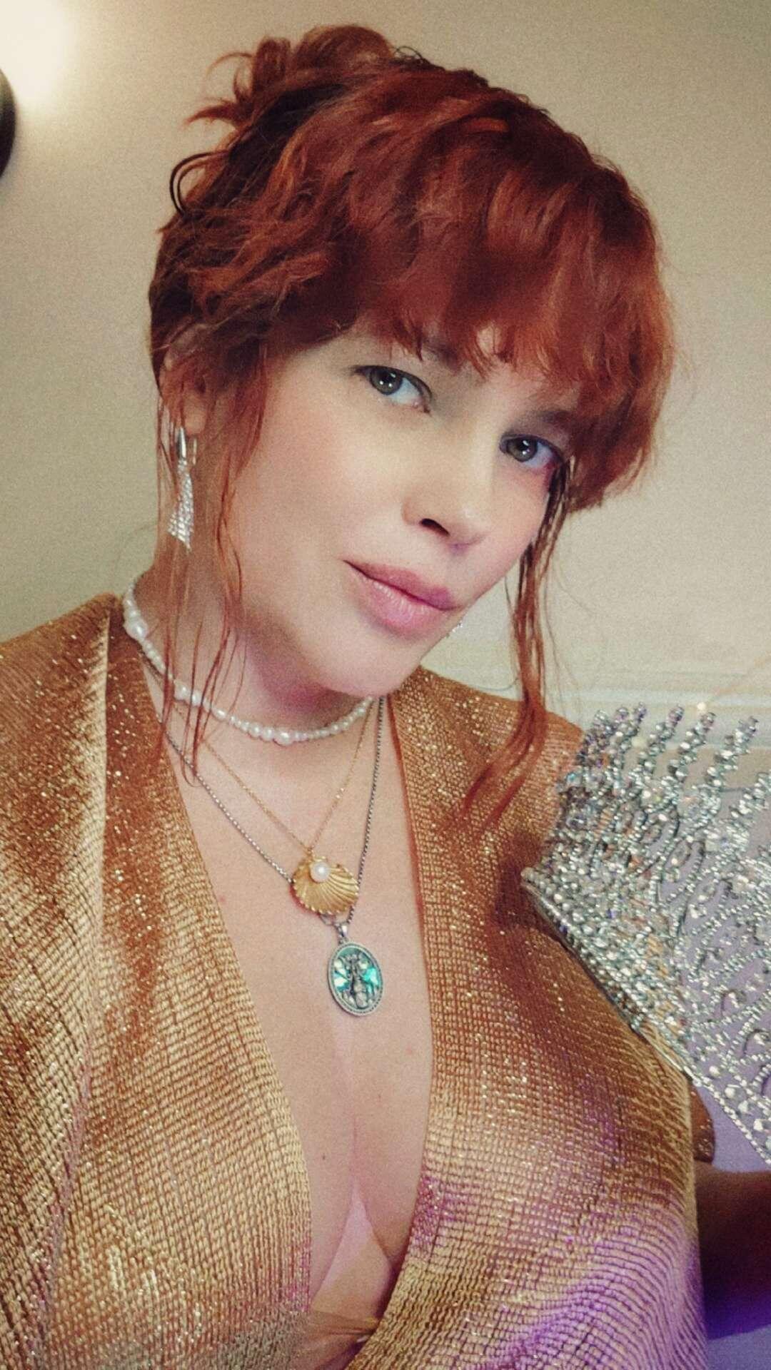 Creatrix’s Official Social Fan Page | LoyalFans