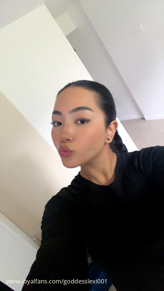 goddesslexi001’s Official Social Fan Page | LoyalFans