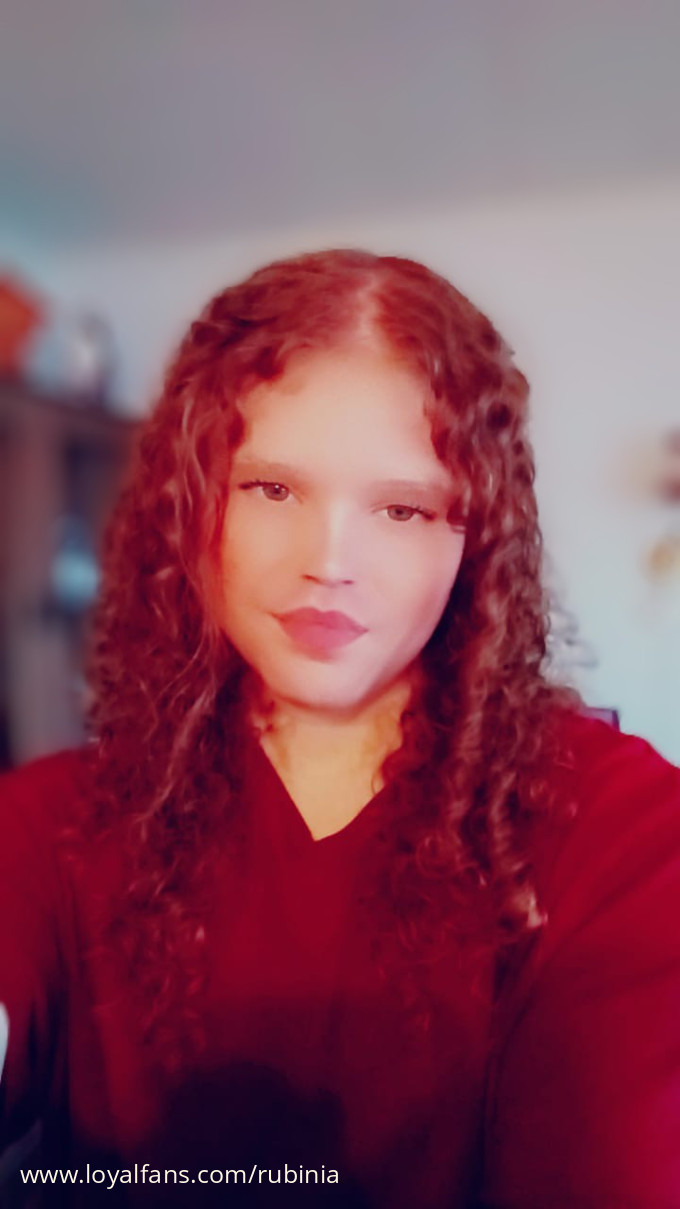 Miss Rubinia’s Official Social Fan Page | LoyalFans