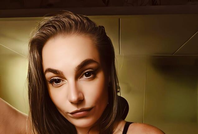 LIVE STREAAM!! - Dutch Goddess Coco Official Photos | LoyalFans