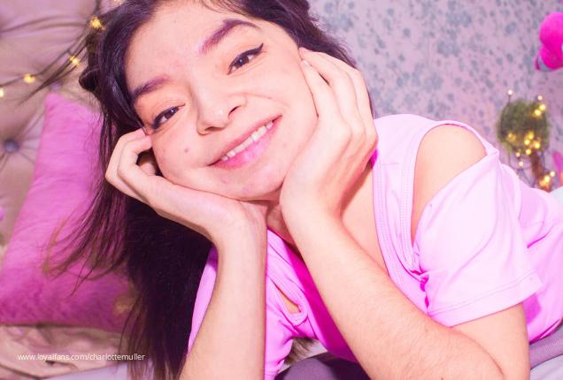 I want to be your slave - little charlott Official Profile | www ...