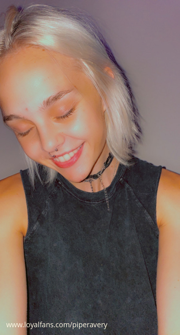 PiperAvery’s Official Social Fan Page | LoyalFans