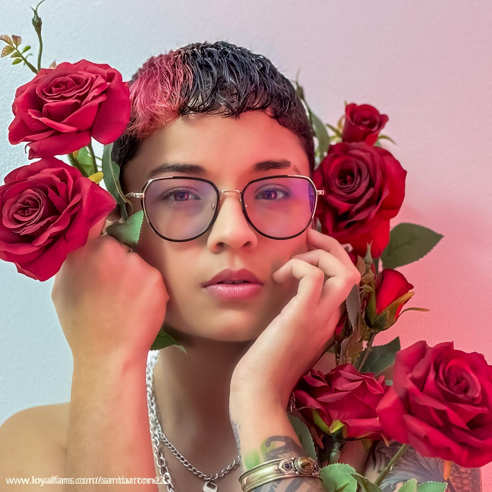 Sam Bartonn 's videos and clips | Official account | LoyalFans