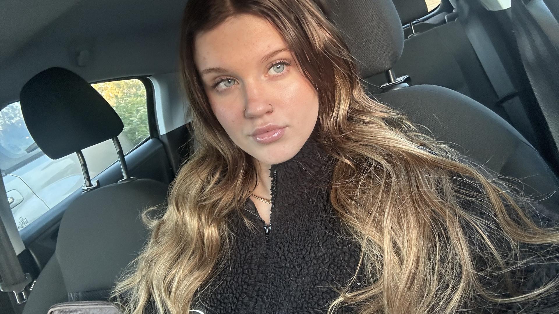 goddess hayley emily ’s Official Social Fan Page | LoyalFans