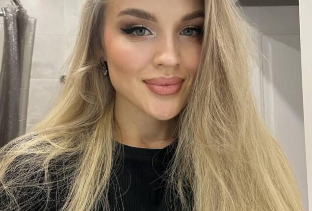 Bow down to the enchanting Goddess! - Kaylee Reyes Official Photos | www.Loyalfans.com