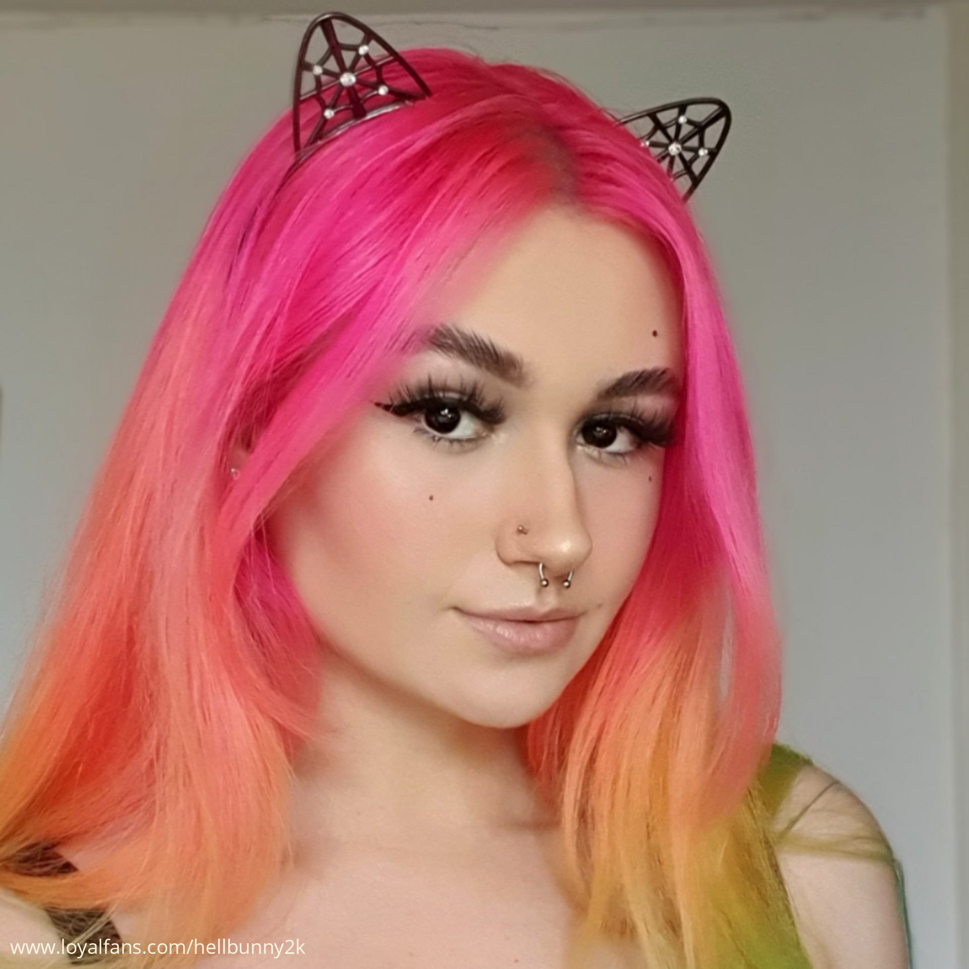 Hellbunny2k’s Official Social Fan Page | LoyalFans