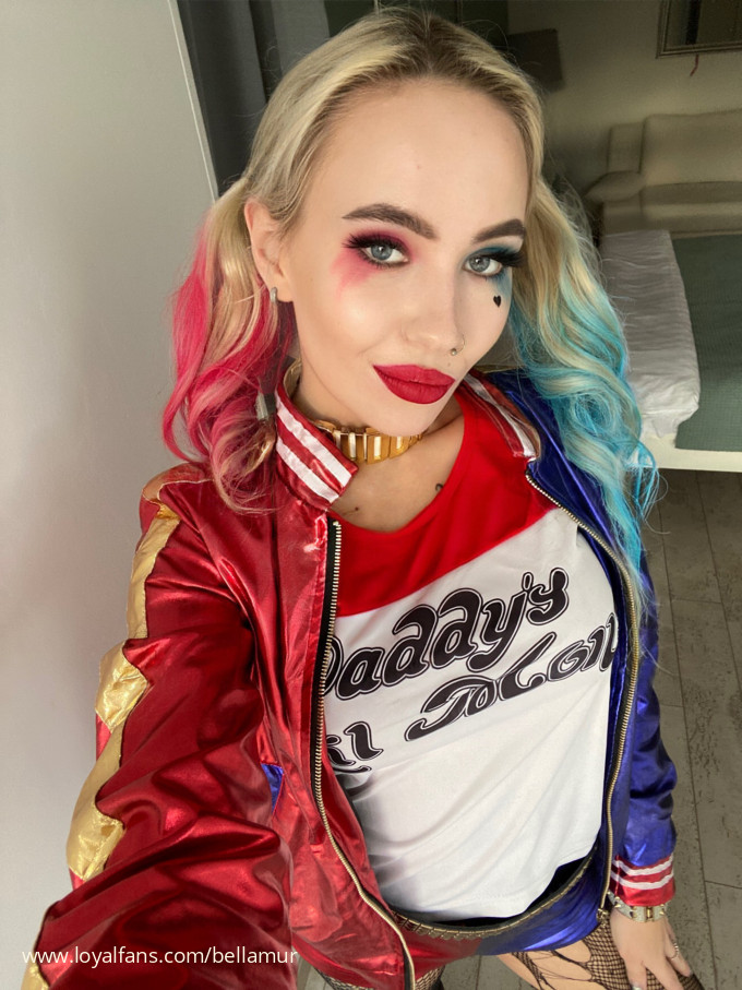 Harley Quinn girl - HellaBella Official Photos | LoyalFans