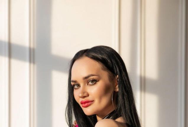 What are you ready for? - Queen Aliss Official Photos | LoyalFans