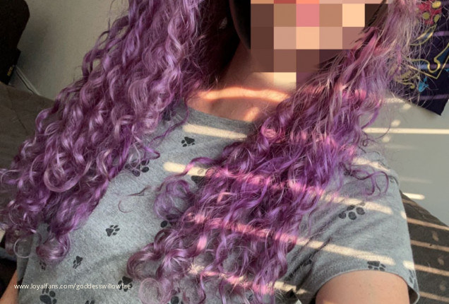 Freshly showered body love - Goddess Willow Fae Official Profile | www ...