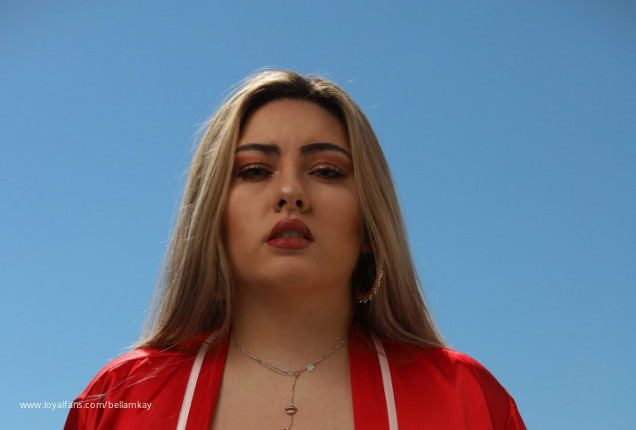 Shaking these cheeks in the sun 🍑☀️ - Bella Mkay Official Profile ...