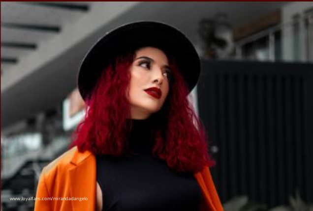 I am a moving work of art - Miranda Goddes Official Photos | www ...