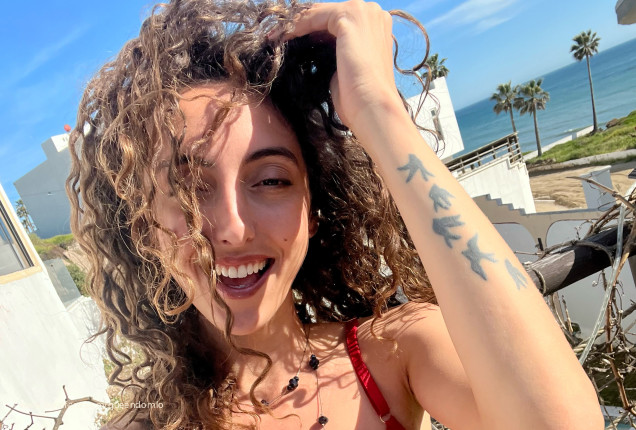 IT’S FRIDAY, SLUTS!🎉 - Queen Lo Official Photos | www.Loyalfans.com