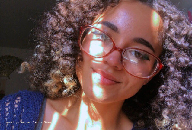 alphas ONLY - Goddess of Simps Official Profile | www.Loyalfans.com