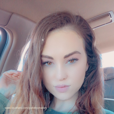 Goddess Maisey’s Official Social Fan Page | LoyalFans