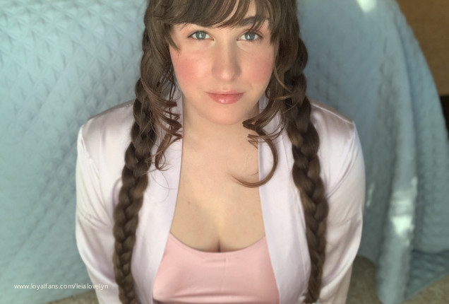 How can I help? - Leia Lovelyn Official Photos | www.Loyalfans.com