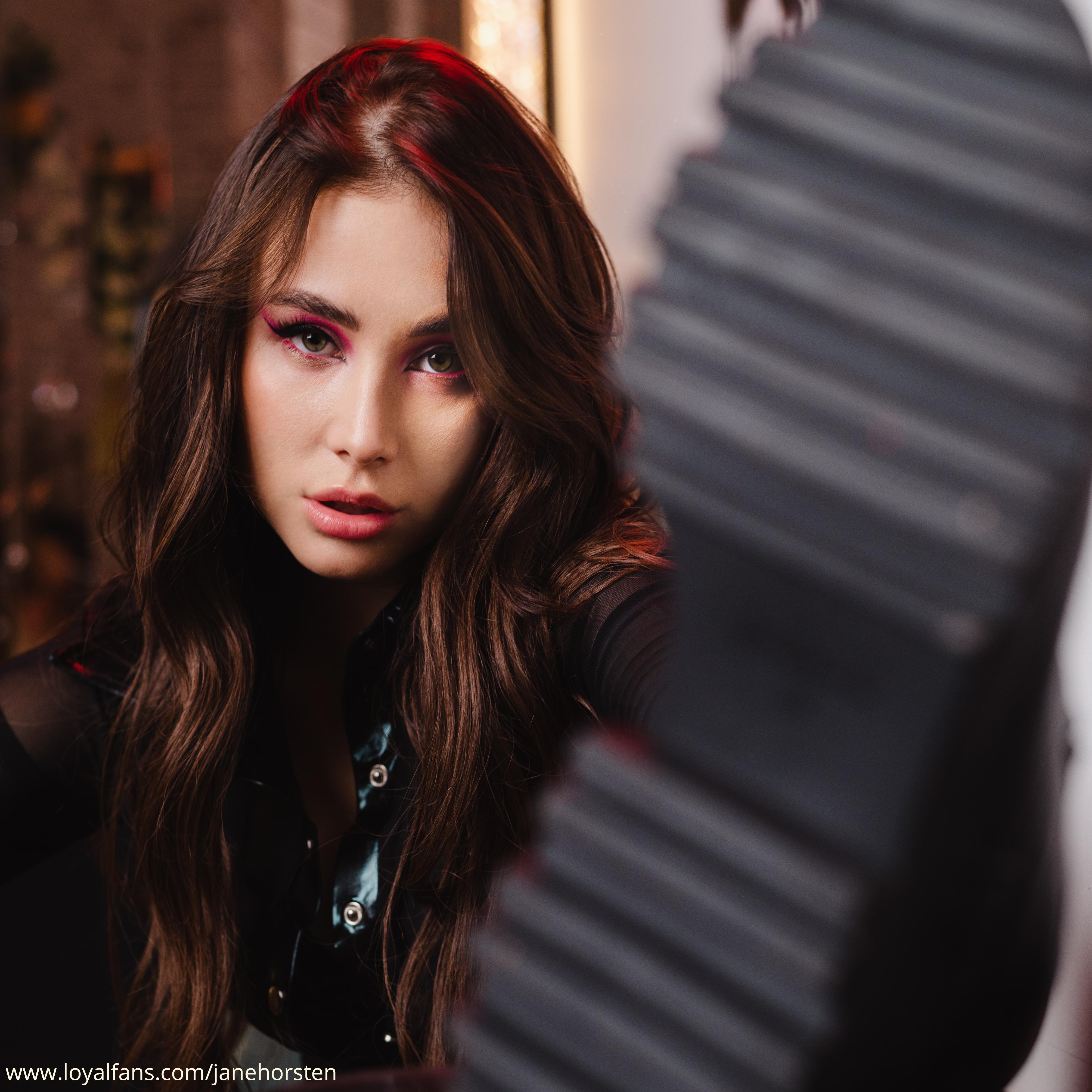 Hiley's videos and clips | Official account | LoyalFans