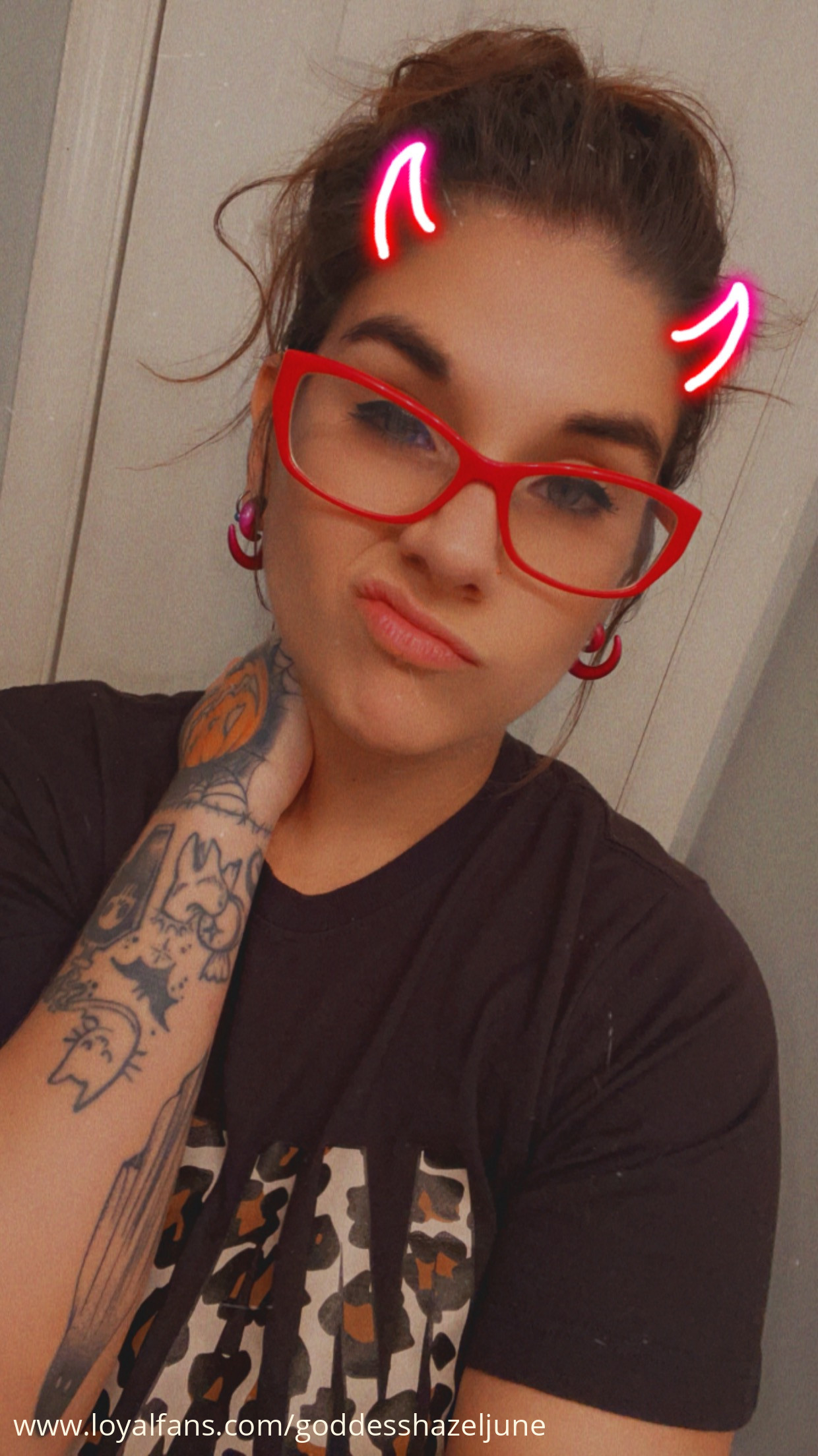 Goddess Hazel June's Official Social Fan Page | LoyalFans