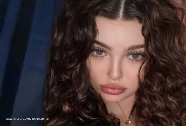 Small Girl Huge Tits Goddess Bell Official Profile Loyalfans