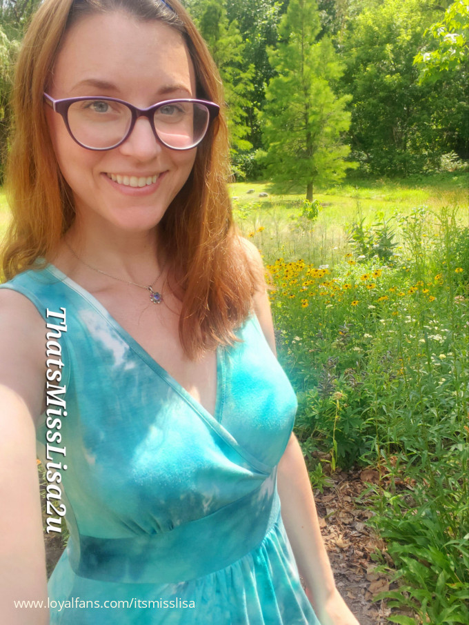 ItsMissLisa’s Official Social Fan Page | LoyalFans