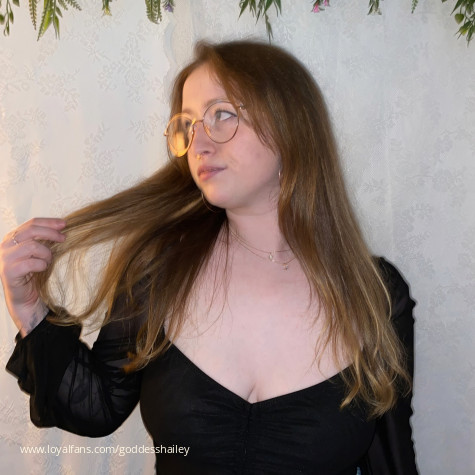 Goddess Hailey’s Official Social Fan Page | LoyalFans