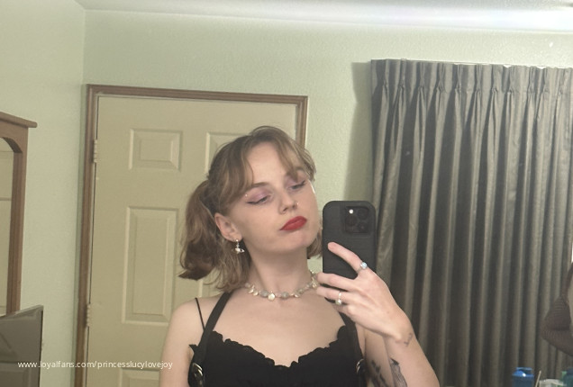 Looked so hot - Princess Lucy Lovejoy Official Photos | LoyalFans