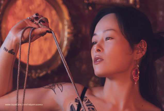 FLR humiliating foot service - Rei Yamazawa Official Profile | www ...