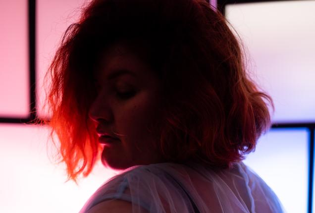 Autumn is my favourite season - Goddess Meera Feet Femdom Official ...