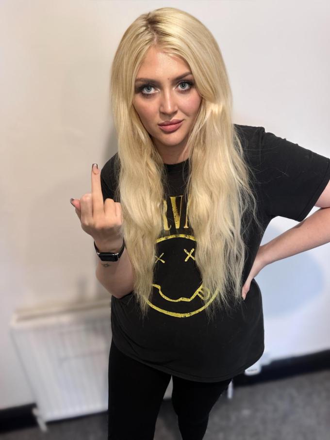 Goddess Alexia ’s Official Social Fan Page | LoyalFans