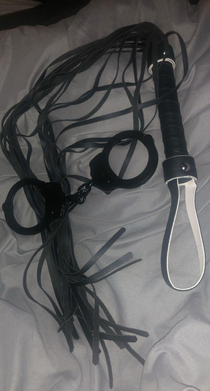 A goddess waiting for worship - Goddess Bexx Official Photos | www ...