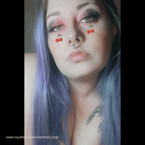 AmethystSkye420’s Official Social Fan Page | LoyalFans