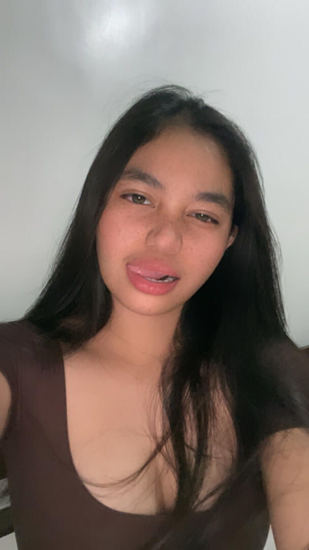 aquin_001’s Official Social Fan Page | LoyalFans