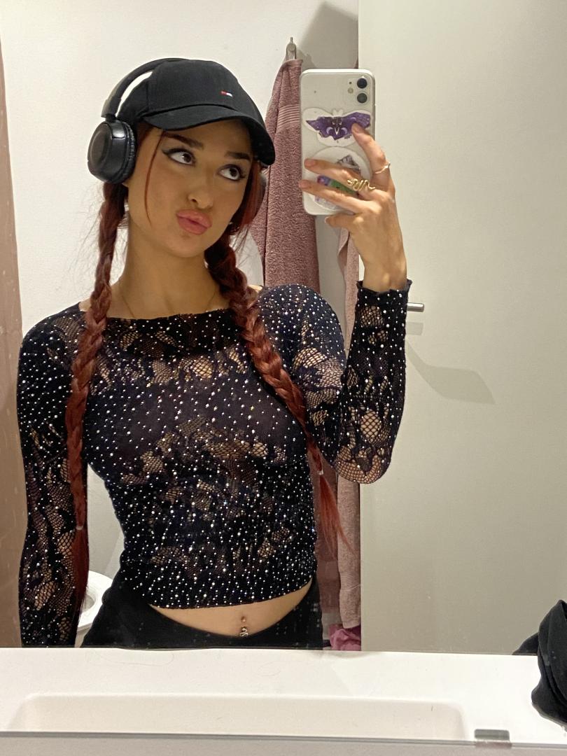 Fit Goddess Clara’s Official Social Fan Page | LoyalFans