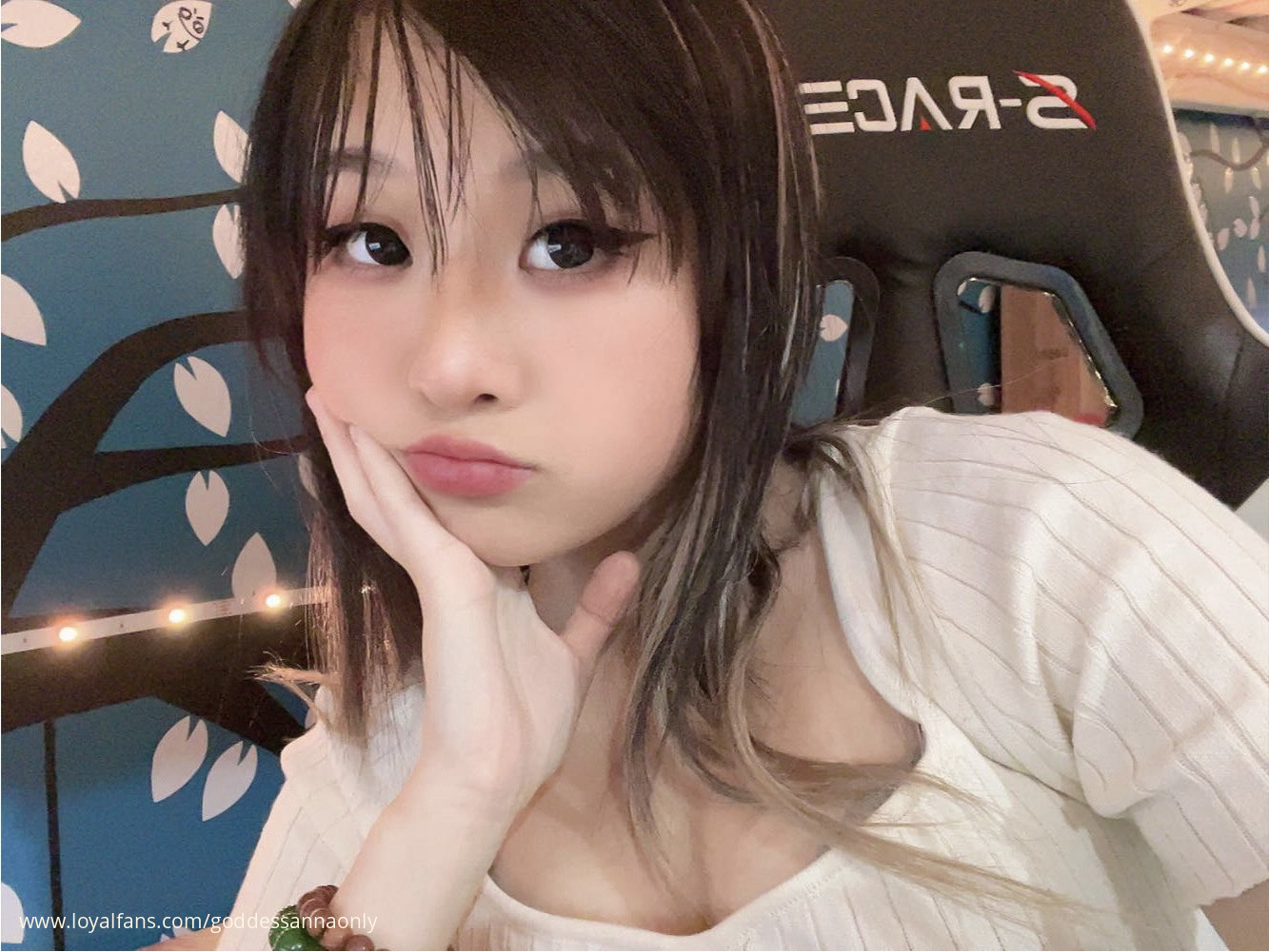 Goddess Mi's Official Social Fan Page | LoyalFans